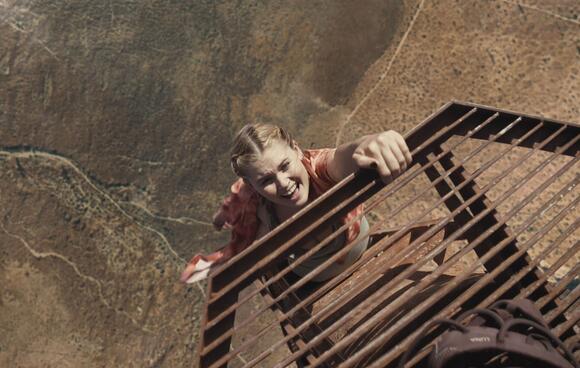 Netflix Just Dropped An 8-Minute Clip Of The "Fall" Movie Scene That ...