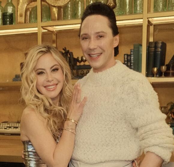 Tara Lipinski and Johnny Weir Reportedly in Line to Take Over Kelly ...