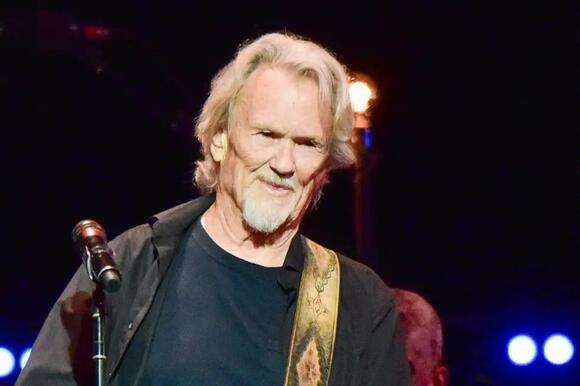 These 36 Country Singers Have Battled Cancer - NewsBreak