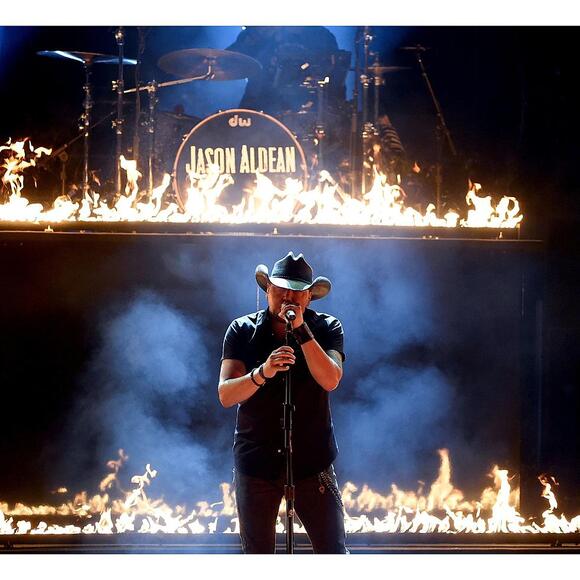 One Thing Jason Aldean Won’t Stand for, According to His Wife - NewsBreak