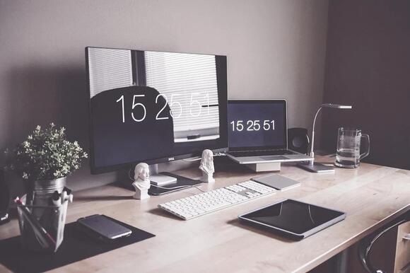 Your Phone Has More Computing Power Than The Machines That Landed ...