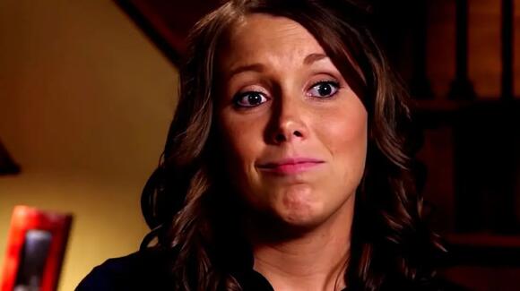 Josh Duggar’s Reported Net Worth Is Almost as Embarrassing as His ...