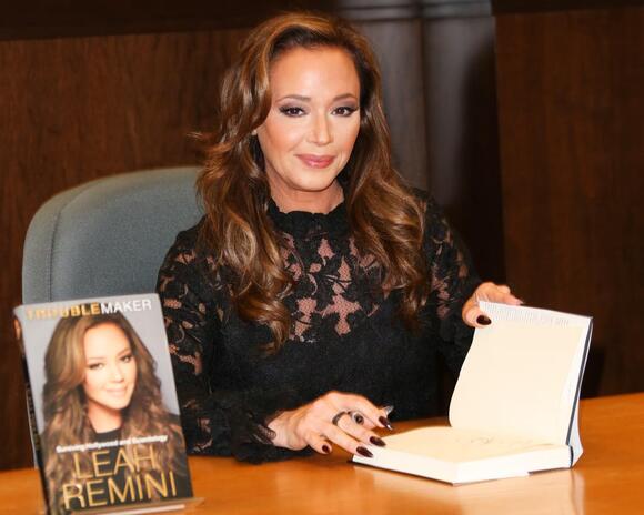 Leah Remini Warns Scientology Is Infiltrating Trump Administration ...