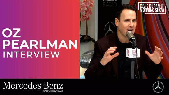 Oz Pearlman Makes Andrew Fall Out Of His Chair - NewsBreak