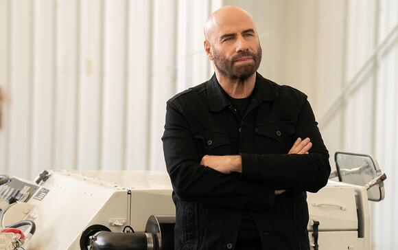 John Travolta Shares Holiday Card Revealing Son Benjamin Now Towers ...