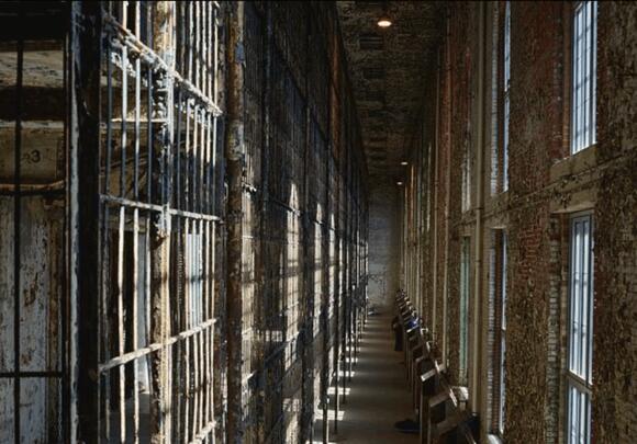 Take a look at this old Ohio reformatory (if you dare) - NewsBreak