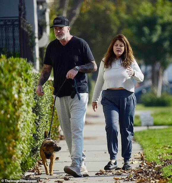 Former Baywatch star Yasmine Bleeth, 56, goes makeup free during rare ...