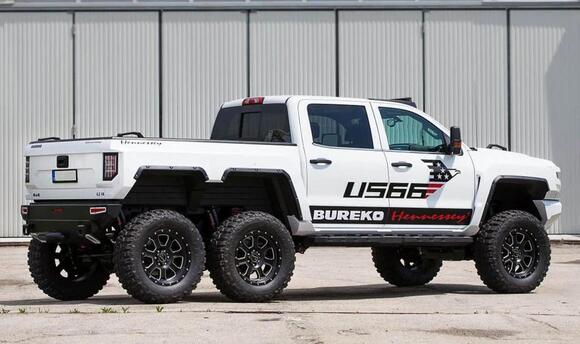 Chevrolet Silverado 6x6 Packs a 420-HP 6.2-Liter V8 and Six-Wheel Drive ...