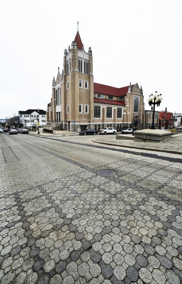 Fall River's Columbia Street is getting a makeover. What's planned ...