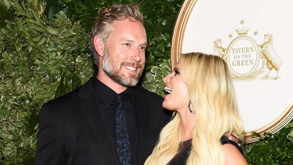 Jessica Simpson splits with husband after 10 years of marriage amidst ...