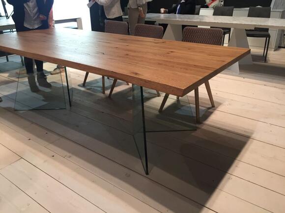 19 Dining Table Designs That Prove Materials Matter More Than Decor ...