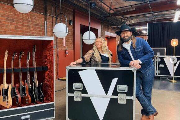 Emotional Journey Ends For Strong Minnesota Singer on 'The Voice ...