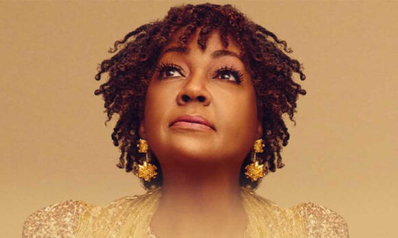 Anita Baker Teases New Music & 2026 World Tour - NewsBreak
