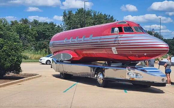 Elvis Presley’s Famous Jet Gets Converted To An RV — Here’s The ...