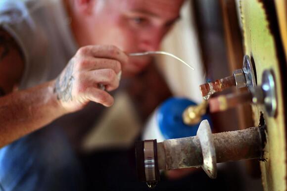 Top Cities In The U.S. For Blue-Collar Workers In 2025 - NewsBreak