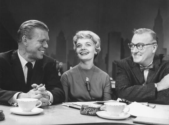 5 Surprising Things About Florence Henderson – TV’s Carol Brady - NewsBreak