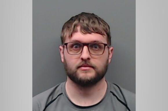Former Tyler Bank Employee Arrested in $17,000 Fraud Case - NewsBreak