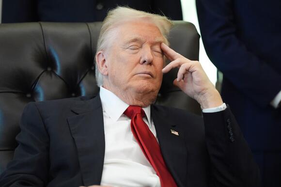 ‘Dozy Don’ allegations reappear after president closes eyes during Dr ...