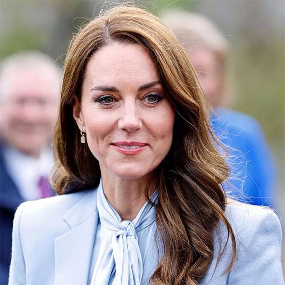Kate Middleton Shuts Down Wig Rumors After A Viral Video Shows Her ...