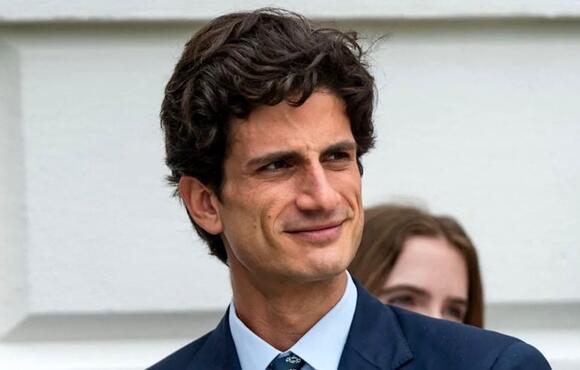 JFK’s Grandson Jack Schlossberg Officially Announces 2026 Bid For NY ...