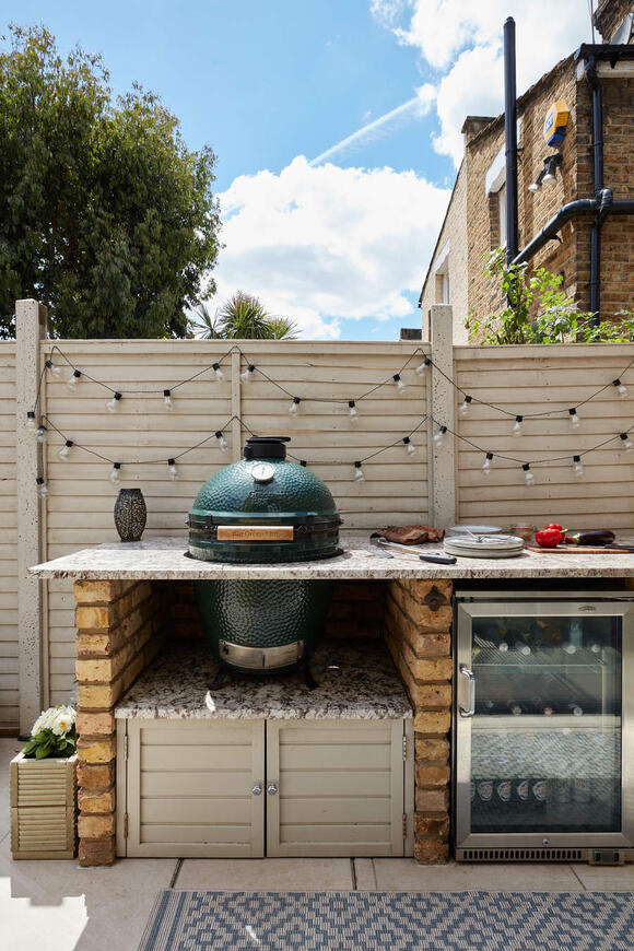 Can you paint a grill? Experts reveal how to update your barbecue with ...