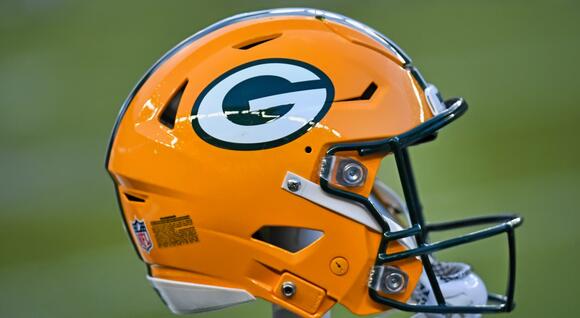 Resurfaced Charlie Kirk Post About The Green Bay Packers Is Going Viral ...