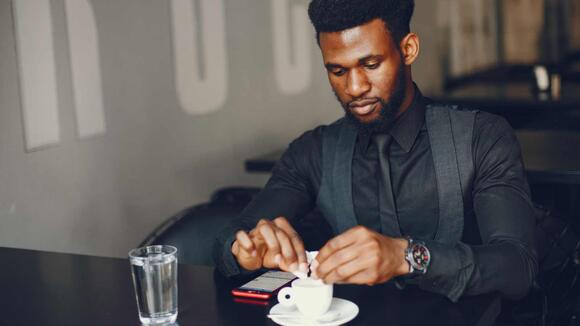 12 old-school manners that make Millennials and Gen Z cringe - NewsBreak