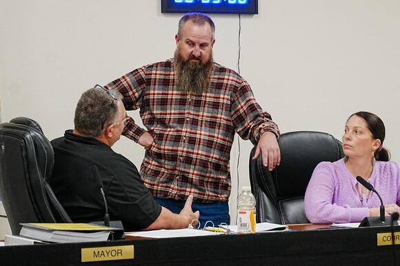 State troopers called to chaotic Houston meeting as council selects new ...