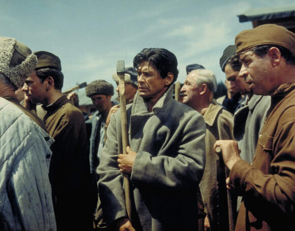Charles Bronson brought his real-life experience serving in WWII to ...