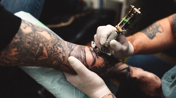 Tattoo Artists Reveal the Most Stereotypical 'Millennial' Tattoos