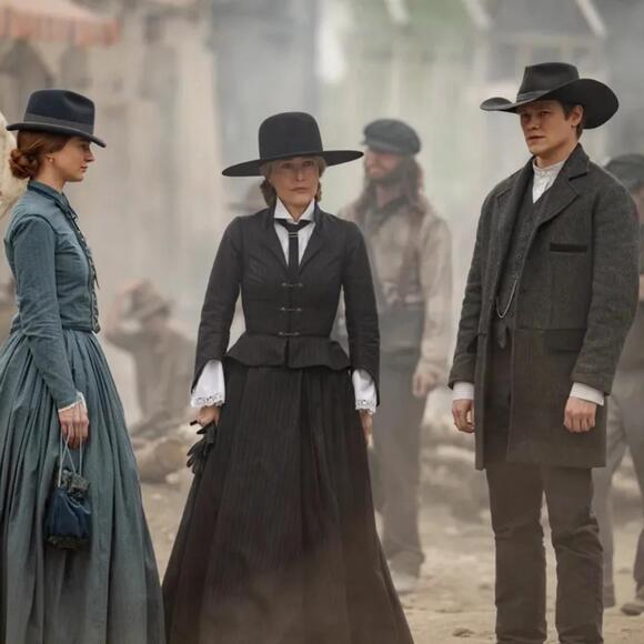 Netflix's New Western Takes Aim at 'Yellowstone' - NewsBreak