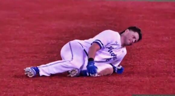 Seton Hall Baseball Player’s Leg Snaps In Half During Home Run Trot In ...