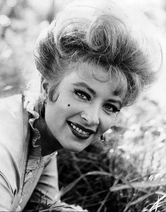 'Gunsmoke' Star Amanda Blake ('Miss Kitty') Died In 1989 From AIDS ...