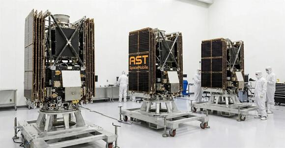 AST SpaceMobile's June Launch Plan Puts Its 2026 Satellite Goal Back in ...