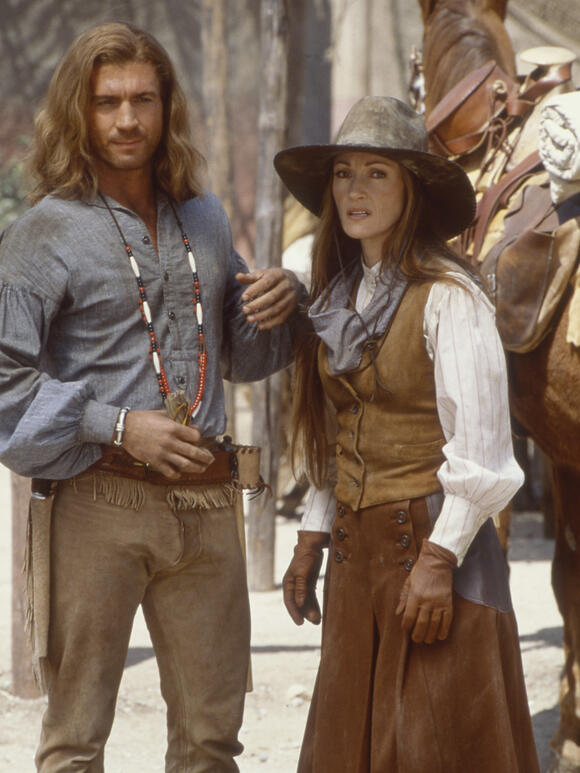 Jane Seymour Celebrates 75th Birthday With ‘Dr. Quinn’ Cast Reunion ...