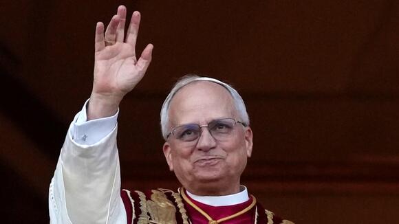 First American Pope in Life-and-Death Feud With His Home State’s Leader ...