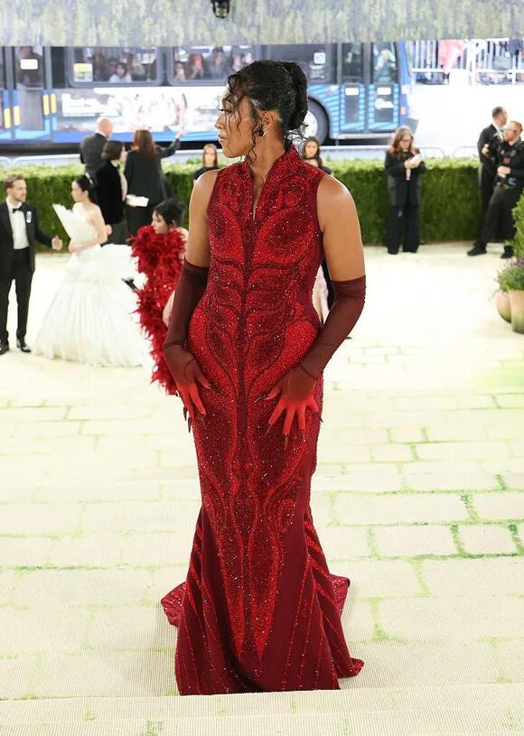 Red Carpet Rundown: Top Celebrity Met Gala Looks That Oozed ‘Fashion Is ...