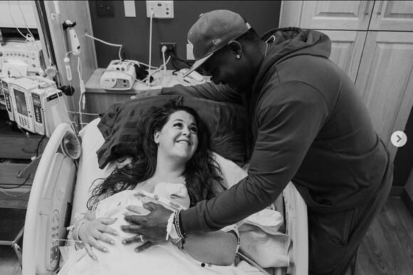 Look: Emily Bieberly, Kobe Blaise announce birth of third child - NewsBreak