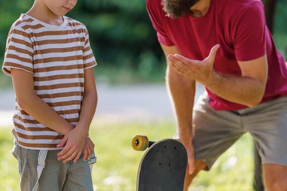 Dad Says His Sister Acts ‘Weird’ Toward His 9-Year-Old Son. Then, He ...