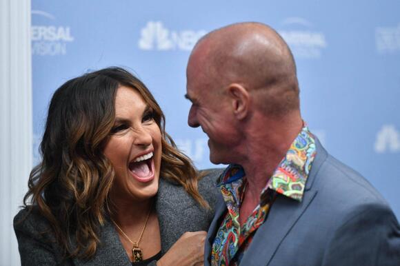 Mariska Hargitay ‘Burst Into Tears’ Over Christopher Meloni’s ...