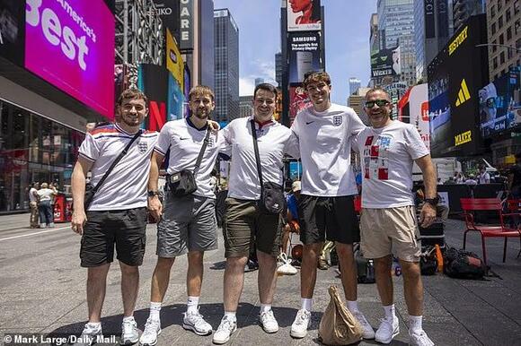 England fans take New York: Three Lions followers sniff out one-dollar ...
