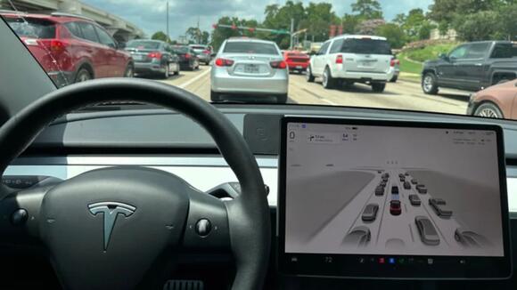Tesla adds “FSD Streaks” in its app, turning Autopilot use into a game ...