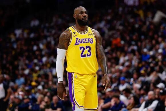 ESPN’s Malika Andrews Drops Concerning LeBron James Health Update – and ...