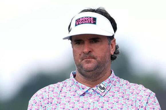 Bubba Watson gives update on LIV Golf status after season-ending injury ...