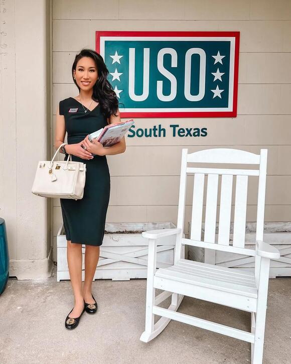 Marine’s wife Bailey Anne Kennedy crowned first transgender Miss ...