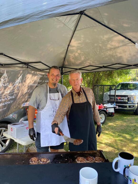 Tommy Tuberville offers to teach Chuck Schumer how to properly grill ...