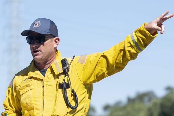 Metro Fire's prescribed burn helps train firefighters, reduce dry fuels ...