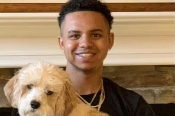 Why Netflix The Crash's Mackenzie has four murder convictions despite ...