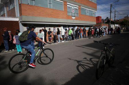 Colombian right-wing candidate De La Espriella wins tight presidential ...