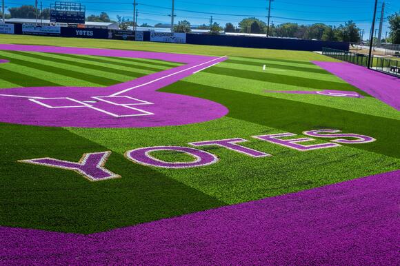 Yotes show off new turf at Wolfe Field